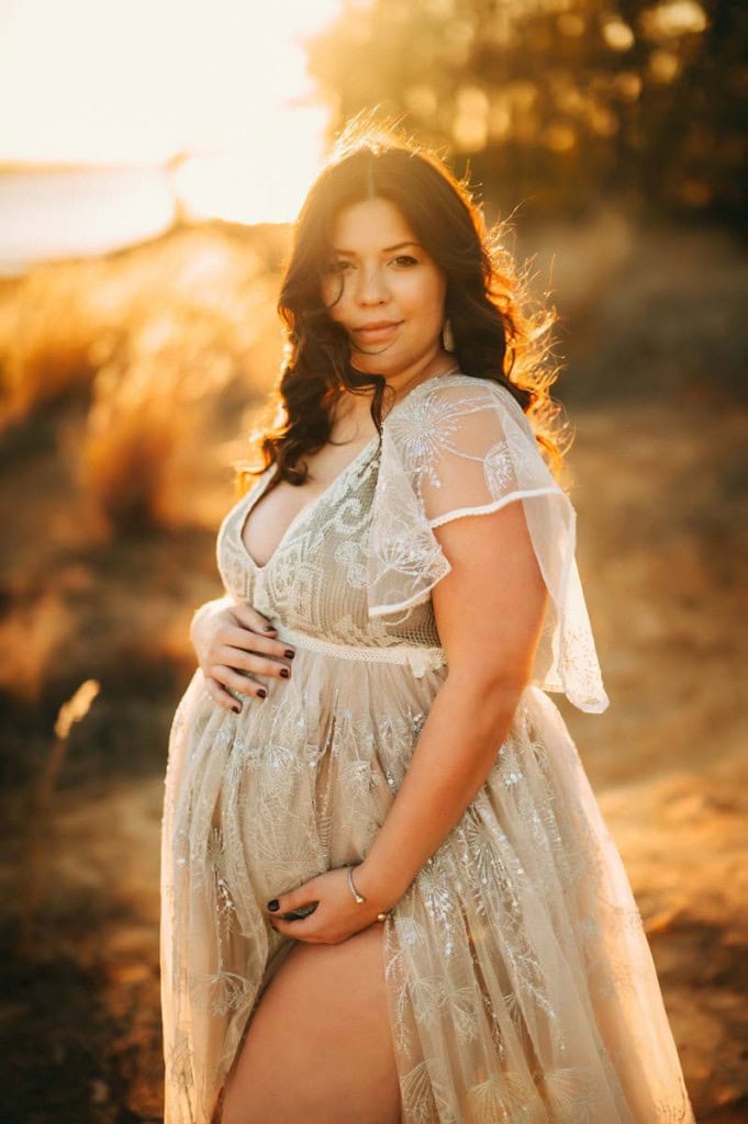 Embracing the "New" Her: Creative Maternity Photography